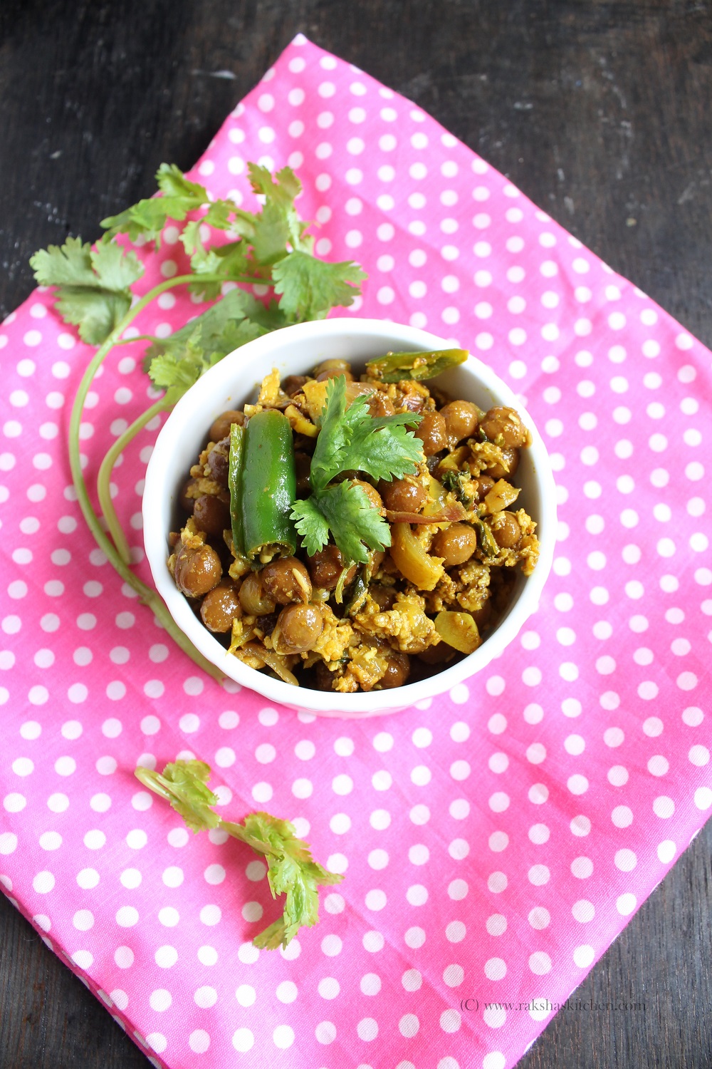 Sprouted Chickpea Stir Fry | Black Chana Usal - Raksha's Kitchen