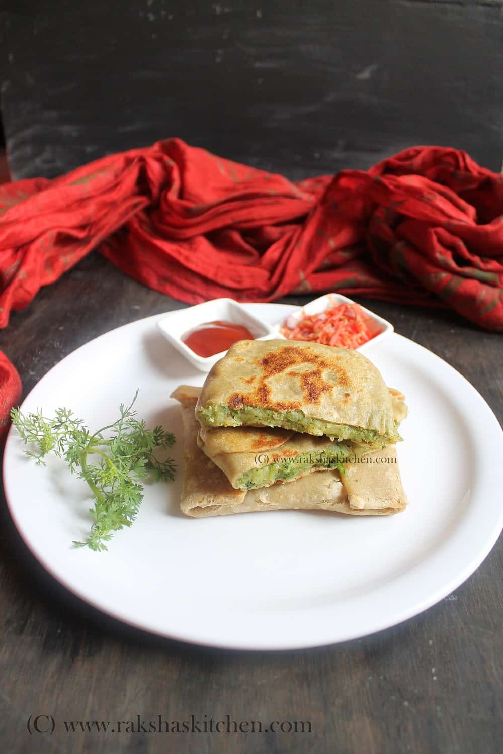 Broccoli And Aloo Lifafa Paratha - Raksha's Kitchen