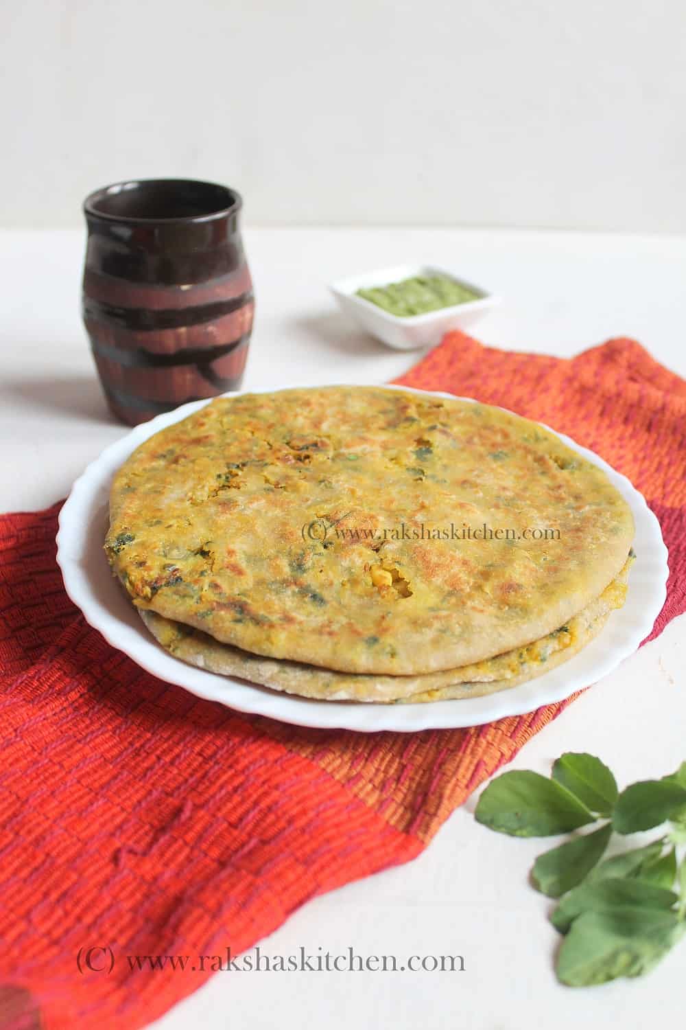 Cauliflower Methi Stuffed Paratha - Raksha's Kitchen