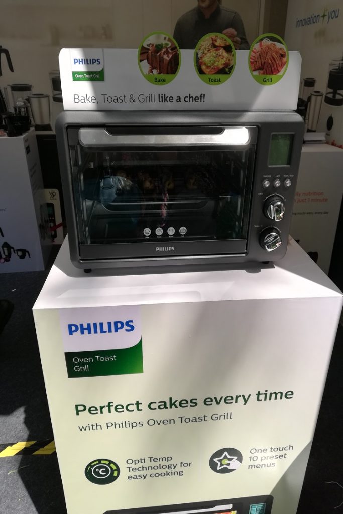 Philips Masterclass At WOAP 2019 By Chef Sebastian Simon - Raksha's Kitchen