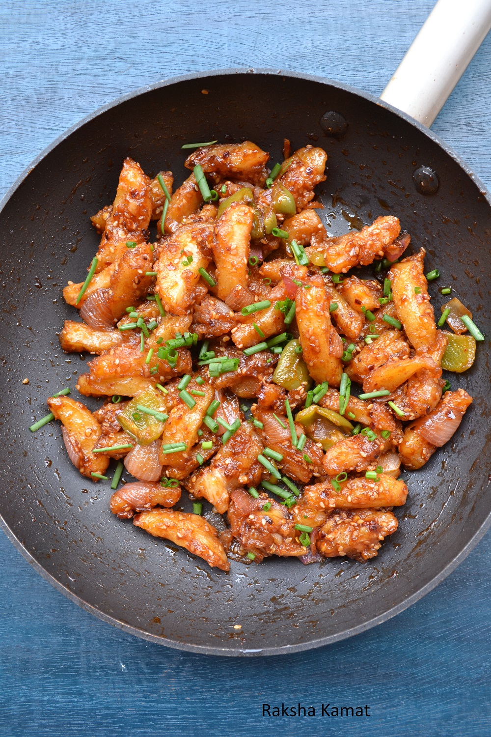 Honey Chili Potatoes - Restaurant Style - Raksha's Kitchen