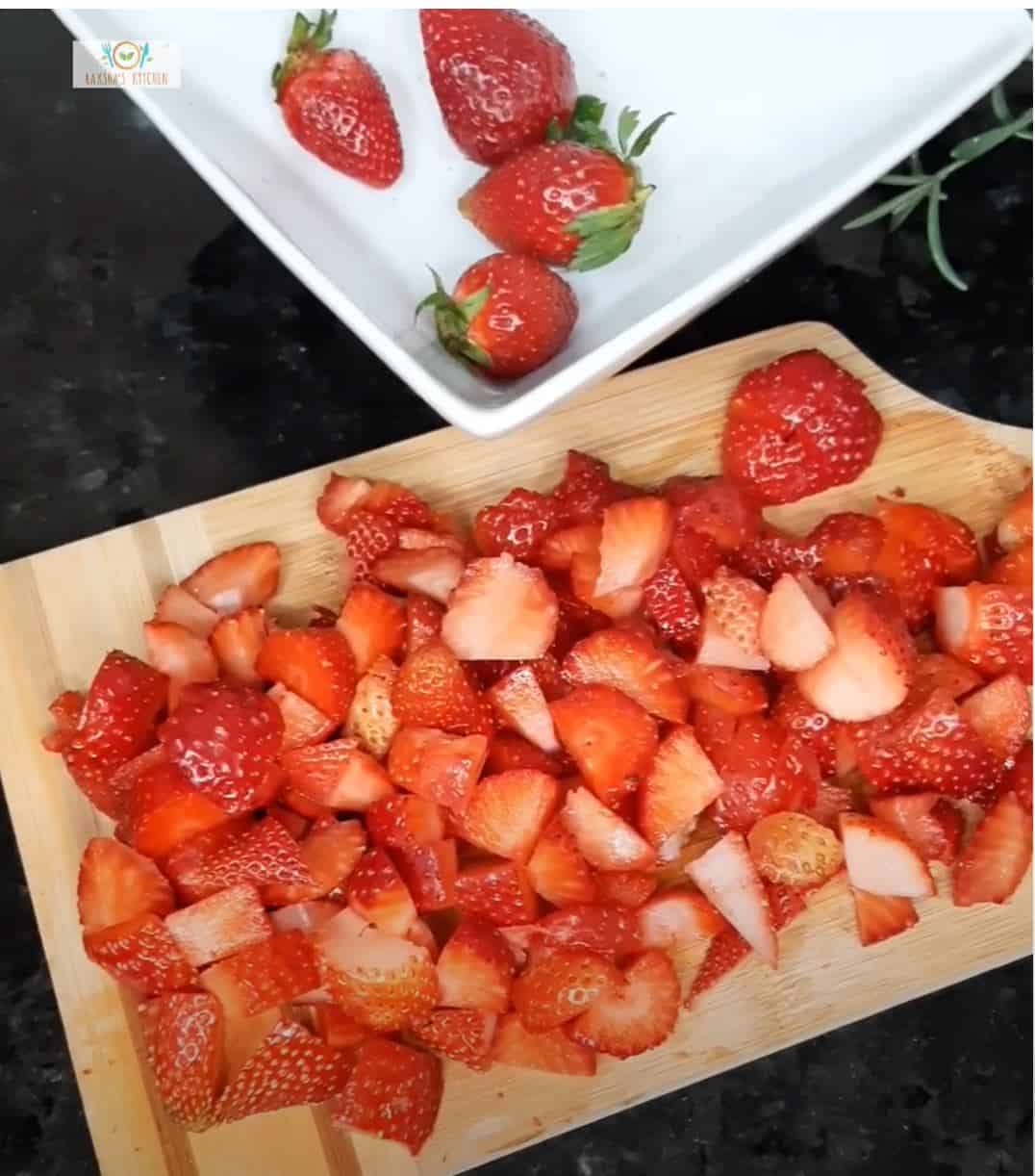 Strawberry Pudding - Raksha's Kitchen