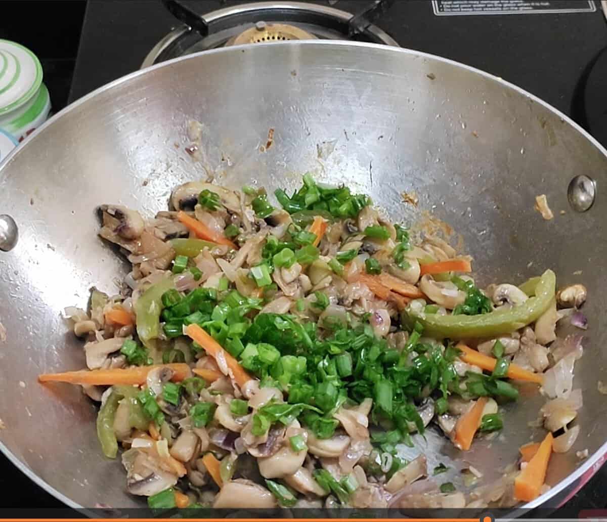 Mushroom Fried Rice - Raksha's Kitchen